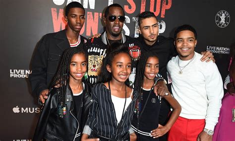 Diddy Poses With The ‘combs Cartel Check Out His Gorgeous Daughters