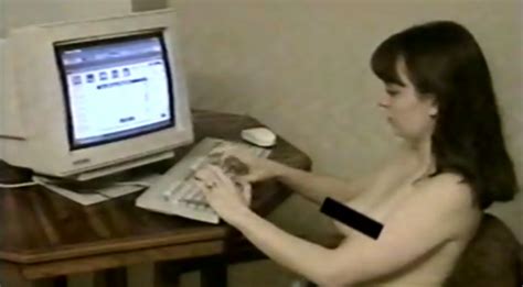 How To Have Cybersex On The Internet Courtesy Of The 90s Salon Com