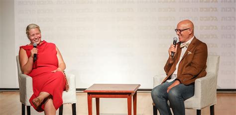 ליסה פרץ ובני ציפר בשיחה פומבית אחפש את הנקי נמאס מאגנדות גלובס