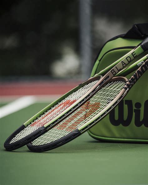 Wilson Blade V8 16x19 Tennis Racket Racquets Tennis Racquets Tennis