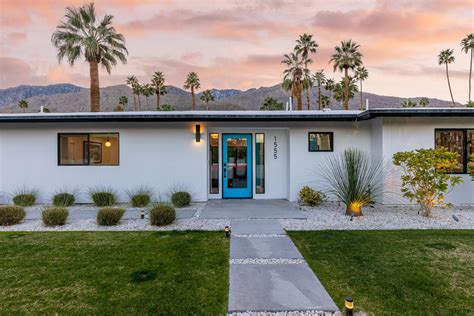 Luxury 4 Bedroom Villa With Pool And Hot Tub Palm Springs
