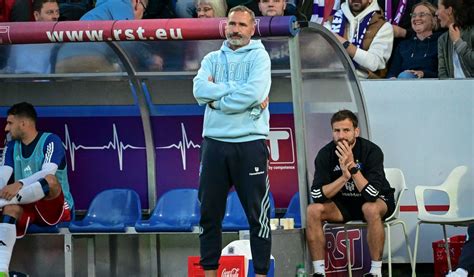 Schluss Mit Kuschelkurs Walter Zieht Beim Hsv Die Zügel An Mopo