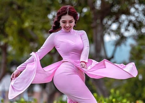 Áo Dài Xuyên Thấu Không Nội Y Ảnh Gái đẹp Việt Nam Mặc áo Dài