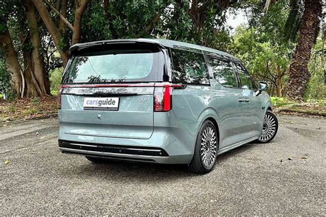 Zeekr 009 2025 Review 7 Seat Denza D9 Ldv Mifa9 And Kia Carnival