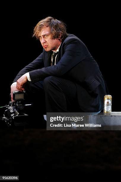 Hamlet Photo Call Photos And Premium High Res Pictures Getty Images