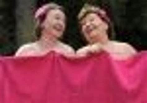 Mother And Daughter Pose Naked In Photo Shoot
