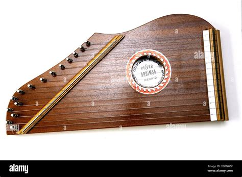 What Is Musical Instrument Zither At Harriet Ridgeway Blog