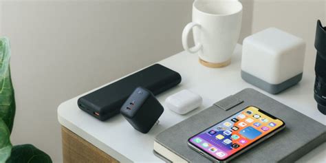 7 Rekomendasi Power Bank Terbaik Di Bawah 300 Ribuan Gamebrott Com