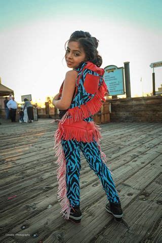 Lil Show Stopper 101 Fashion Model Style