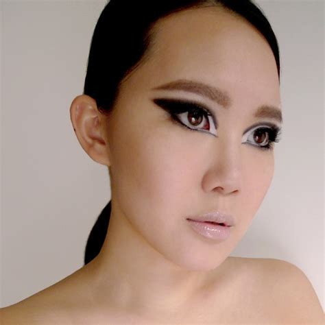 Celis Chen Makeup — Editorial Aaron Vernon For Mens Uno China