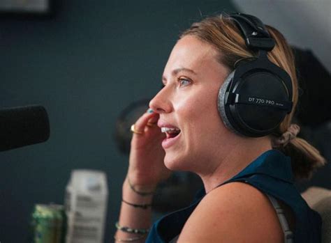 Scarlett Johansson Joaquin Phoenix Fled Her During Orgasm