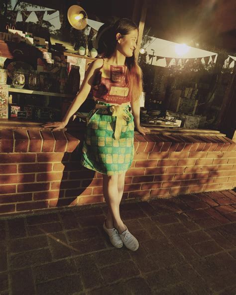 Samantha Evans Rmit Bachelor Of Fashion And Textiles Design Graduate Exhibition