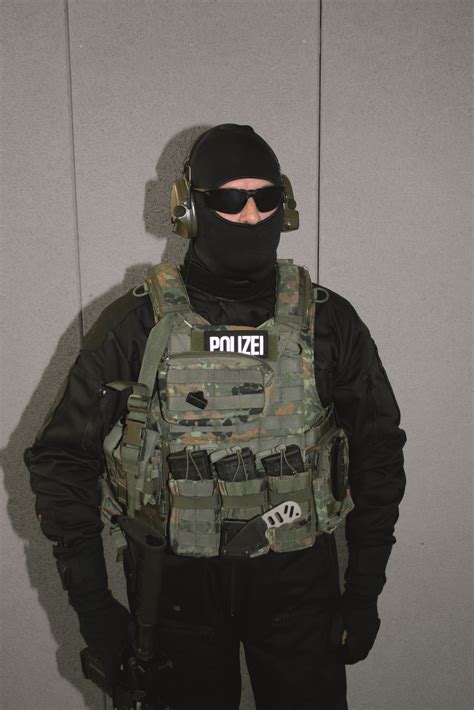 Apache Tactical Glasses From Swisseye