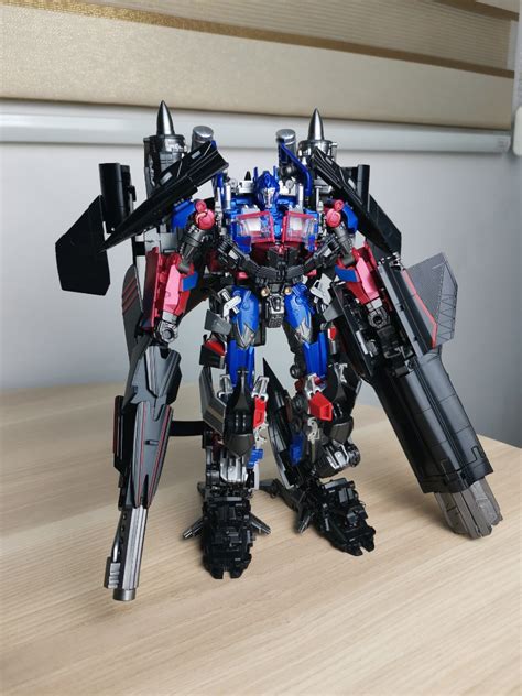 Transformers Baiwei Metallic Optimus Prime Jetfire With Ko Dna Upgrade