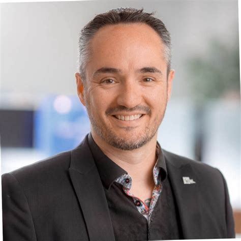 Simon Leveque Co Propriétaire Directeur Division Prestige De Contact