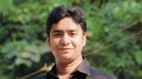 ঢাবিতে উচ্ছেদ অভিযান যা লিখলেন নাসির