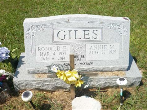 Ronald Eugene Ronnie” Giles 1937 2014 Find A Grave Memorial