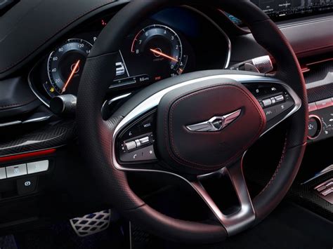 2025 Genesis G80 Review