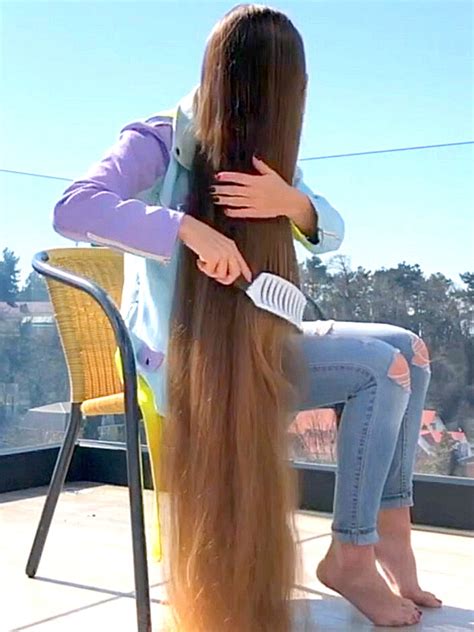 Video Extremely Soft Super Long Hair Realrapunzels