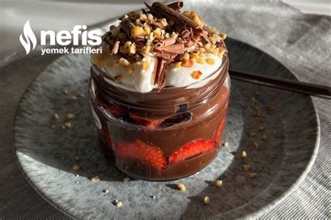Çikolatalı Çilekli Tatlı Nefis Yemek Tarifleri