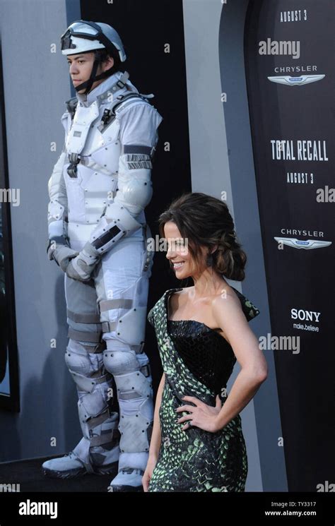 Kate Beckinsale A Cast Member The Motion Picture Sci Fi Thriller