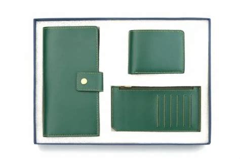 Mens Leather Wallet Set Card Slots 5 At ₹ 500piece In Bhayandar Id