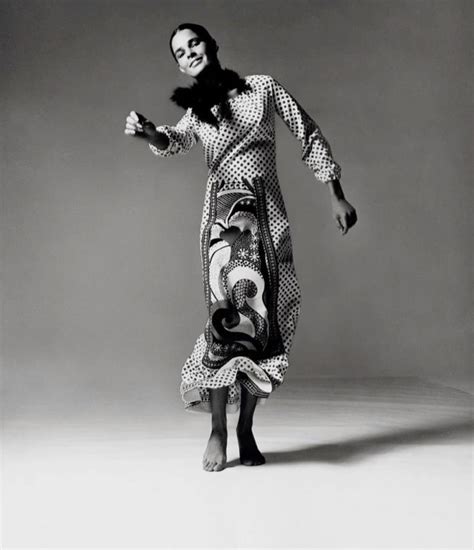 Ali Macgraw Wearing A Mr Dino Maxi In Us Vogue 1970 Photo By Bert