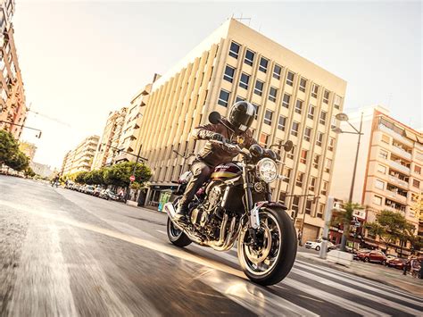 New 2025 Kawasaki Z900rs Abs Fresno Ca Specs Price Photos Candy