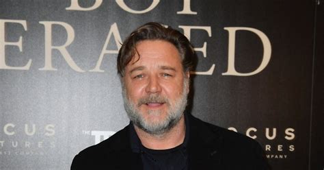 러셀 크로우 영화 촬영 중 양쪽 다리 골절 10년 지난 후 알아 ★할리우드