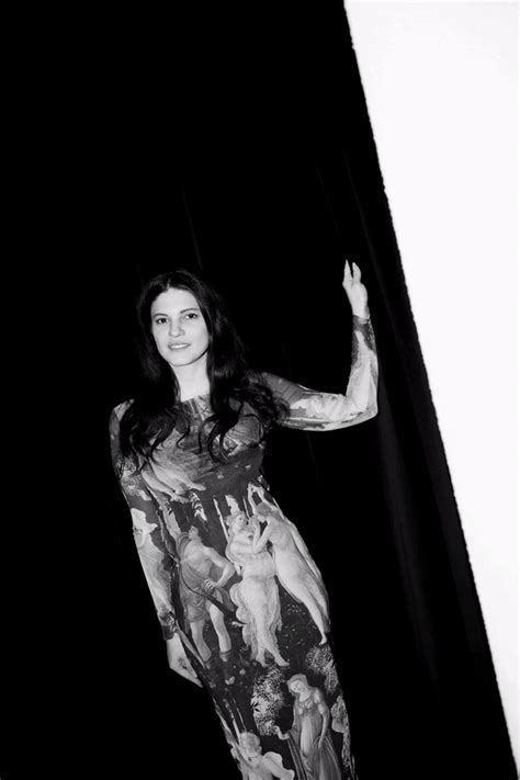 Tina Vukov Journal Intervju