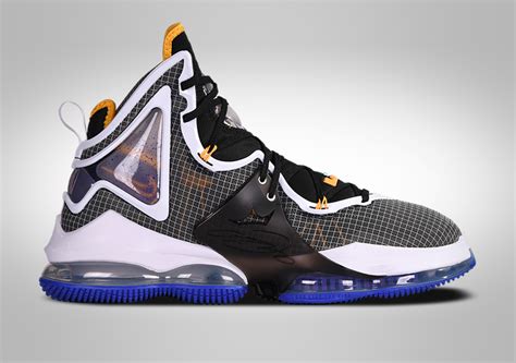 Nike Lebron 19 Hardwood Classic Price €15900