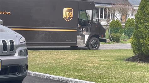 Ups Step Van Startup And Leaving Youtube