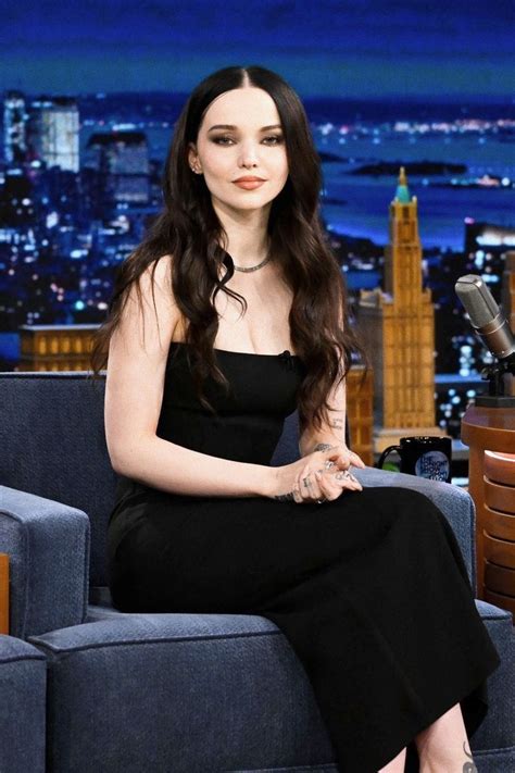 Pin By Mentita7w7 On Dove Cameron Dove Cameron Style Celebrities Celebs