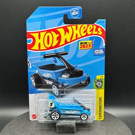 Hot Wheels Draggin Wagon Blue Mt Paradise