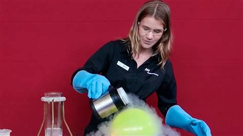 How Science Works Liquid Nitrogen In Action Museums Victoria