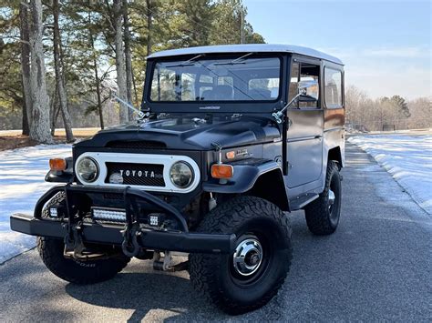 1970 Toyota Land Cruiser Fj40 The Black Knight Of The Backcountry En