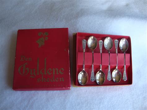 Sex äldre Teskedar I Nysilver Köp På Tradera 667787740