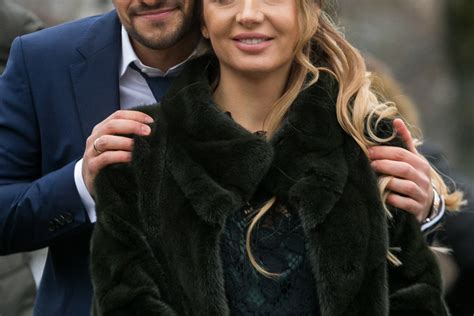 Aferų Meistro Sūnui Erikui Rachinšteinui Gimė Vaikelis