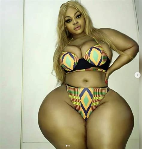 08 Photos Eudoxie Yao Ose Le Bikini En Waxattention Aux Yeux