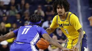 Yaxel Lendeborg Scores 25 As No 7 Michigan Separates From Middle
