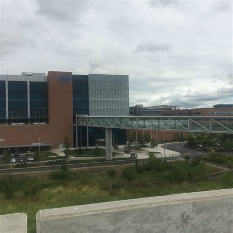 Photos At Intel Ronler Acres Campus Northeast Hillsboro 9 Tips