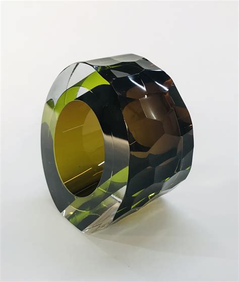 Chestnut Deep Cut Slice Graeme Hawes Glass