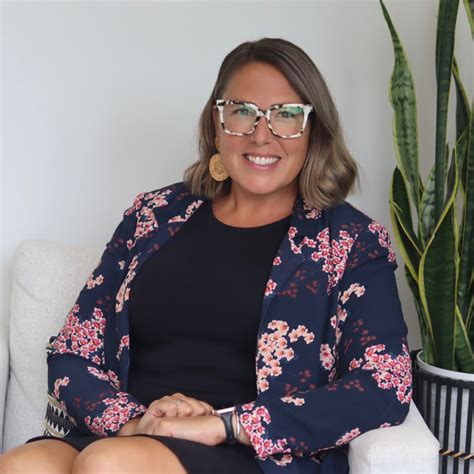 Shanda Madriaga Yorktown Va Real Estate Associate Re Max Connect