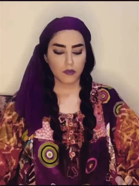 وێنەیەکی جوانی ئافرەتی ڕەسەنی کوردی By Aqarat