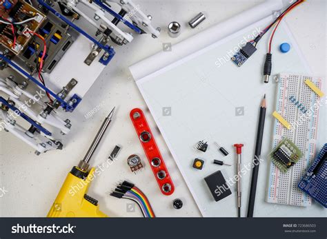 111 Robotic Kit Microcontroller Images Stock Photos Vectors Shutterstock
