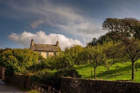 How To Use The Linear Gradient In Lightroom Classic