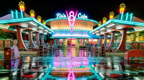Flo S V8 Cafe Cars Land Disney California Adventure Artofit
