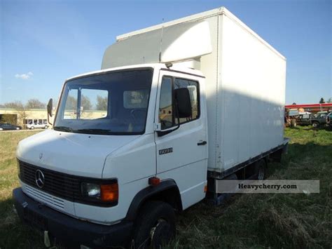 Mercedes Benz Db 609 Cases With Lift 1992 Box Truck Photo And Specs