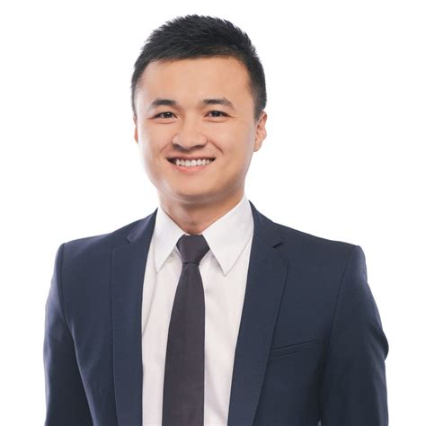 Yu Qin Jonathan Lin Our Team