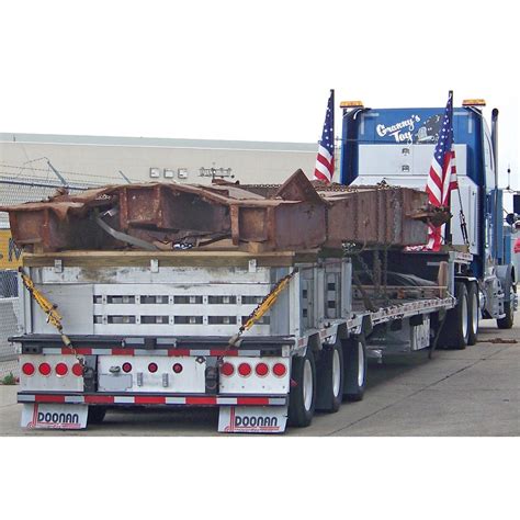 18 Wide 23 500 Lb Capacity Step Deck Trailer With 4 Bunk Load Levelers